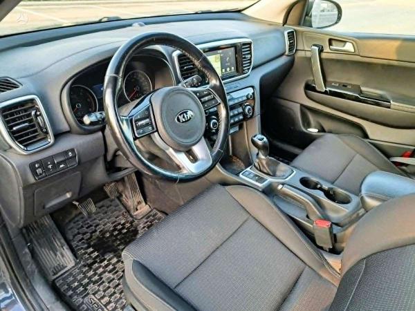 Киа Sportage 2019 в Каунас на AUTOMOTO.COM.LV Серый Киа Sportage 2019 в Каунас, объемом двигателя 1.60 л и пробегом 141 тыс. км за 12200 €, фото 11 на AUTOMOTO.COM.LV