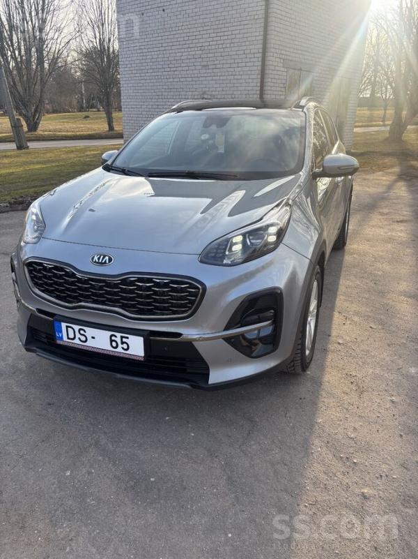 Серый Киа Sportage 2019 в Цесис, объемом двигателя 2.00 л и пробегом 185 тыс. км за 14500 €, фото 4 на AUTOMOTO.COM.LV