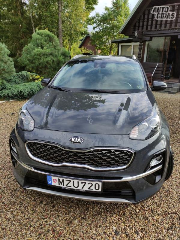 Grey Kia Sportage 2019 in Vilnius, with an engine capacity of 1.60 L and mileage of 110 thousand km for 16000 €, photo 1 on AUTOMOTO.COM.LV
