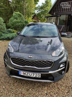 Grey Kia Sportage 2019 in Vilnius, with an engine capacity of 1.60 L and mileage of 110 thousand km for 16000 €, photo  on AUTOMOTO.COM.LV