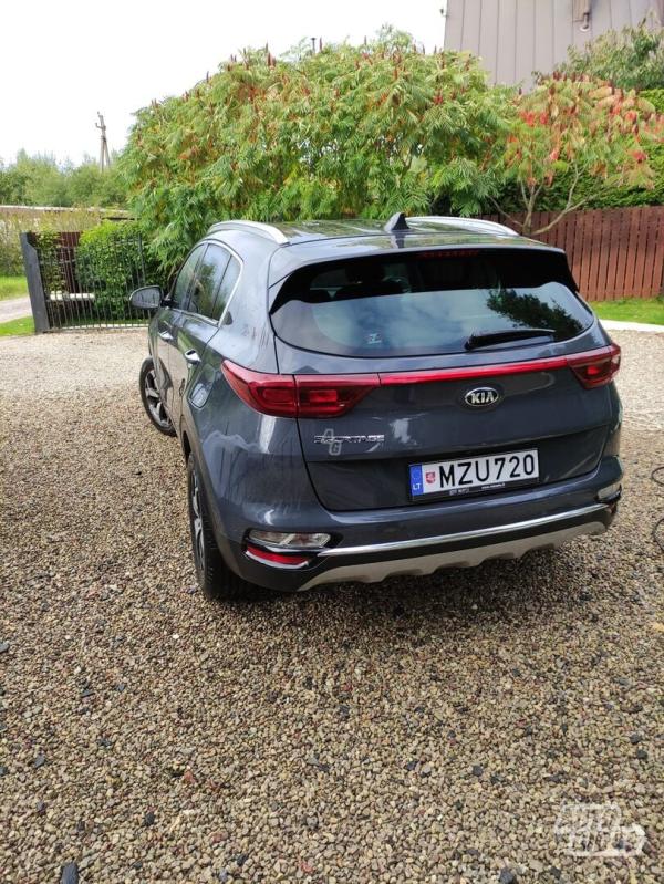 Grey Kia Sportage 2019 in Vilnius, with an engine capacity of 1.60 L and mileage of 110 thousand km for 16000 €, photo 5 on AUTOMOTO.COM.LV