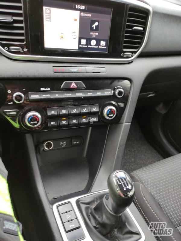 Grey Kia Sportage 2019 in Vilnius, with an engine capacity of 1.60 L and mileage of 110 thousand km for 16000 €, photo 10 on AUTOMOTO.COM.LV