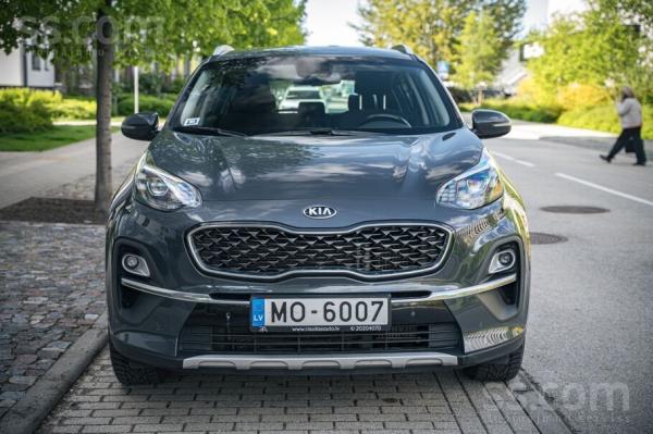 Pelēks Kia Sportage 2020 Rīga, ar dzinēja tilpumu 1.60 L un nobraukumu 195 tūkst. km par 13990 €, foto 2 vietnē AUTOMOTO.COM.LV
