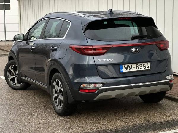 Серый Киа Sportage 2020 в Рига, объемом двигателя 1.60 л и пробегом 127 тыс. км за 15000 €, фото 3 на AUTOMOTO.COM.LV
