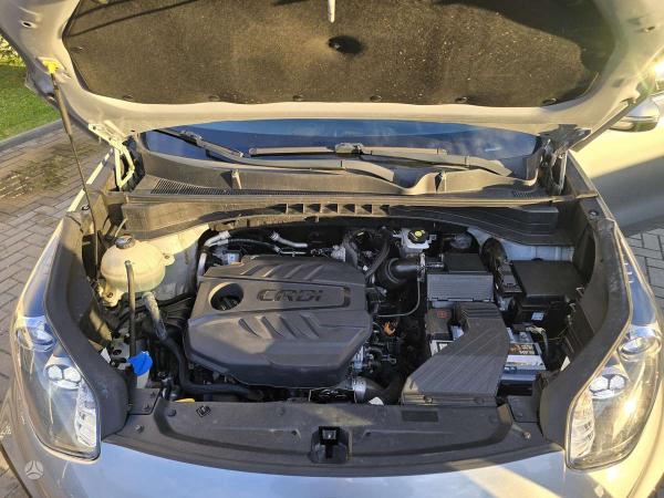 Grey Kia Sportage 2020 in Vilnius, with an engine capacity of 1.60 L and mileage of 141 thousand km for 13500 €, photo 4 on AUTOMOTO.COM.LV