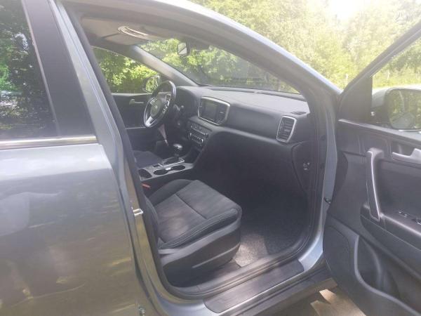 Pelēks Kia Sportage 2020 Radviliškis, ar dzinēja tilpumu 1.60 L un nobraukumu 78 tūkst. km par 16200 €, foto 7 vietnē AUTOMOTO.COM.LV