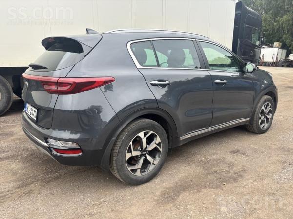 Серый Киа Sportage 2020 в Рига, объемом двигателя 1.60 л и пробегом 137 тыс. км за 13900 €, фото 4 на AUTOMOTO.COM.LV