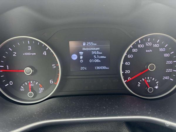 Grey Kia Sportage 2020 in Riga, with an engine capacity of 1.60 L and mileage of 137 thousand km for 13900 €, photo 7 on AUTOMOTO.COM.LV