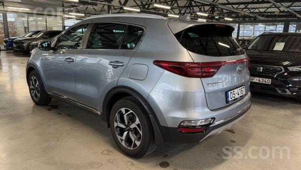Серый Киа Sportage 2020 в Рига, объемом двигателя 1.60 л и пробегом 122 тыс. км за 13900 €, фото 4 на AUTOMOTO.COM.LV