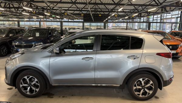 Серый Киа Sportage 2020 в Рига, объемом двигателя 1.60 л и пробегом 122 тыс. км за 13900 €, фото 1 на AUTOMOTO.COM.LV