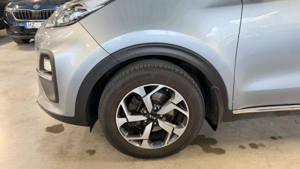 Серый Киа Sportage 2020 в Рига, объемом двигателя 1.60 л и пробегом 122 тыс. км за 13900 €, фото 9 на AUTOMOTO.COM.LV