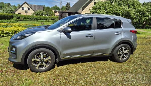 Серый Киа Sportage 2021 в Рига, объемом двигателя 1.60 л и пробегом 79 тыс. км за 17900 €, фото 5 на AUTOMOTO.COM.LV