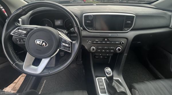 Grey Kia Sportage 2021 in Vilnius, with an engine capacity of 1.60 L and mileage of 59 thousand km for 15500 €, photo 9 on AUTOMOTO.COM.LV