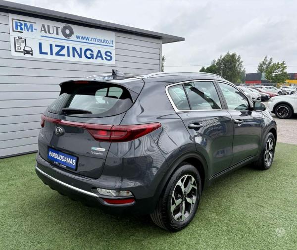 Grey Kia Sportage 2021 in Panevezys, with an engine capacity of 1.60 L and mileage of 87 thousand km for 16500 €, photo 5 on AUTOMOTO.COM.LV