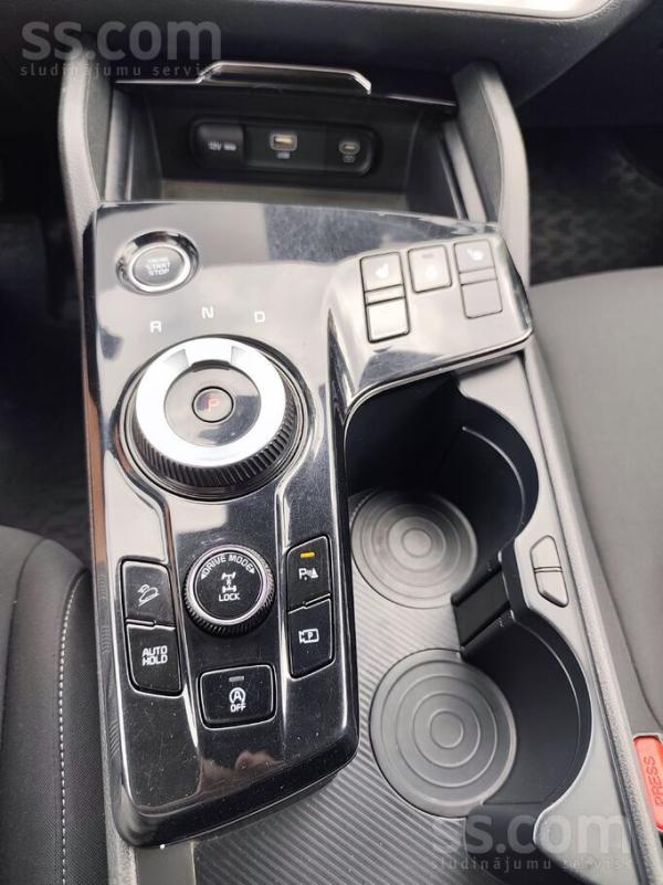 Серый Киа Sportage 2022 в Екабпилс, объемом двигателя 1.60 л и пробегом 237 тыс. км за 15900 €, фото 8 на AUTOMOTO.COM.LV