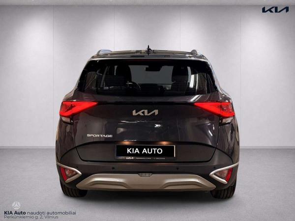 Grey Kia Sportage 2022 in Vilnius, with an engine capacity of 1.60 L and mileage of 87 thousand km for 20490 €, photo 4 on AUTOMOTO.COM.LV