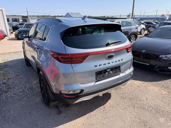 Серый Киа Sportage 2022 в Каунас, объемом двигателя 1.59 л и пробегом 88 тыс. км за 17450 €, фото 2 на AUTOMOTO.COM.LV