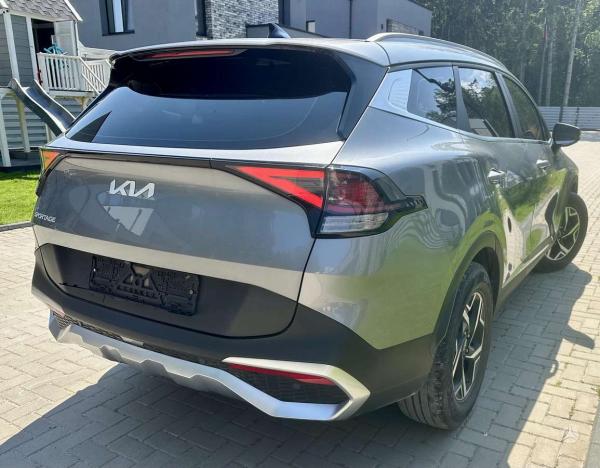 Grey Kia Sportage 2022 in Vilnius, with an engine capacity of 2.00 L and mileage of 187 thousand km for 13250 €, photo 6 on AUTOMOTO.COM.LV