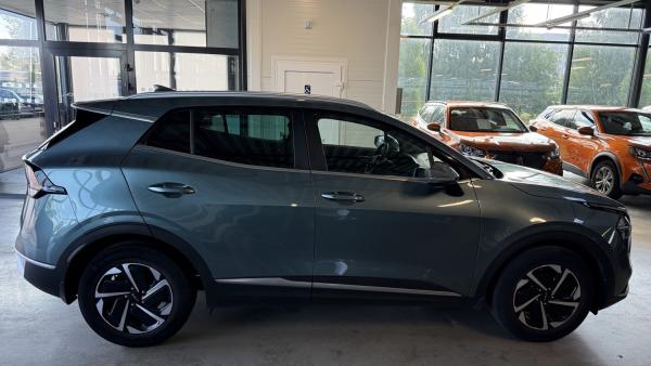 Pelēks Kia Sportage 2022 Rīga, ar dzinēja tilpumu 1.60 L un nobraukumu 99 tūkst. km par 18900 €, foto 3 vietnē AUTOMOTO.COM.LV