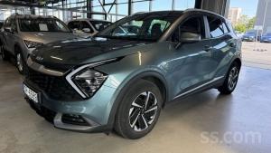 Серый Киа Sportage 2022 в Рига, объемом двигателя 1.60 л и пробегом 99 тыс. км за 18900 €, фото  на AUTOMOTO.COM.LV