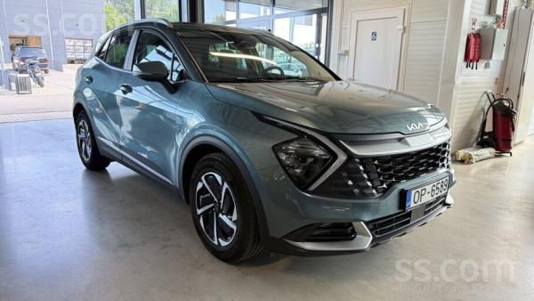 Grey Kia Sportage 2022 in Riga, with an engine capacity of 1.60 L and mileage of 99 thousand km for 18900 €, photo 5 on AUTOMOTO.COM.LV