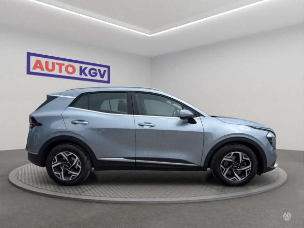 Grey Kia Sportage 2022 in Kaunas, with an engine capacity of 1.60 L and mileage of 148 thousand km for 19499 €, photo 6 on AUTOMOTO.COM.LV
