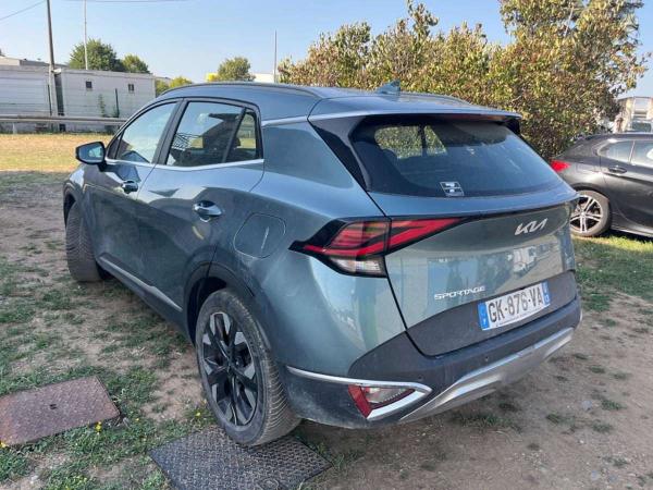 Grey Kia Sportage 2022 in Vilnius, with an engine capacity of 1.60 L and mileage of 94 thousand km for 21990 €, photo 3 on AUTOMOTO.COM.LV