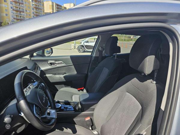 Pelēks Kia Sportage 2022 Viļņa, ar dzinēja tilpumu 1.60 L un nobraukumu 74 tūkst. km par 23900 €, foto 8 vietnē AUTOMOTO.COM.LV