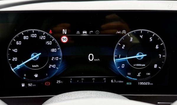 Серый Киа Sportage 2022 в Каунас, объемом двигателя 1.59 л и пробегом 195 тыс. км за 17500 €, фото 9 на AUTOMOTO.COM.LV