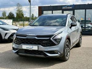 Grey Kia Sportage 2022 in Vilnius, with an engine capacity of 1.60 L and mileage of 175 thousand km for 24900 €, photo  on AUTOMOTO.COM.LV