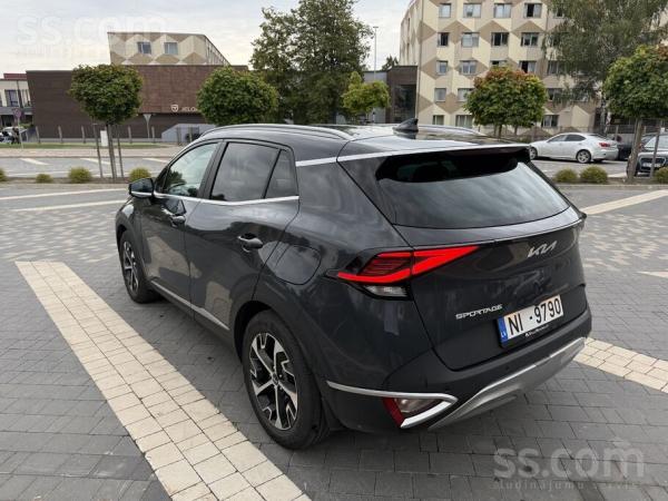 Pelēks Kia Sportage 2022 Jelgava, ar dzinēja tilpumu 1.60 L un nobraukumu 89 tūkst. km par 22000 €, foto 3 vietnē AUTOMOTO.COM.LV