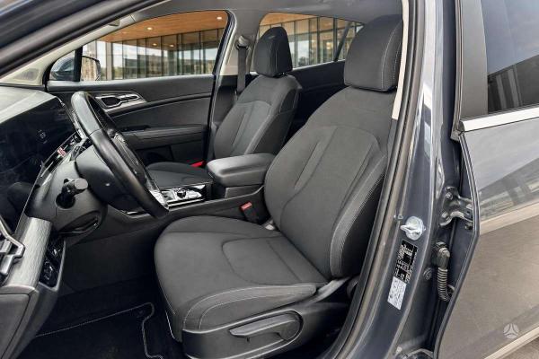 Серый Киа Sportage 2022 в Вильнюс, объемом двигателя 1.60 л и пробегом 55 тыс. км за 18650 €, фото 6 на AUTOMOTO.COM.LV