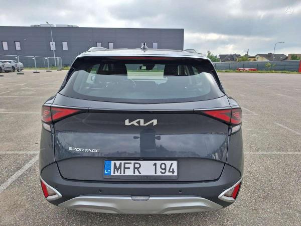 Grey Kia Sportage 2022 in Vilnius, with an engine capacity of 1.60 L and mileage of 85 thousand km for 18500 €, photo 8 on AUTOMOTO.COM.LV