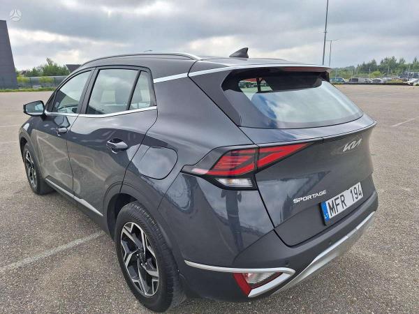 Grey Kia Sportage 2022 in Vilnius, with an engine capacity of 1.60 L and mileage of 85 thousand km for 18500 €, photo 9 on AUTOMOTO.COM.LV