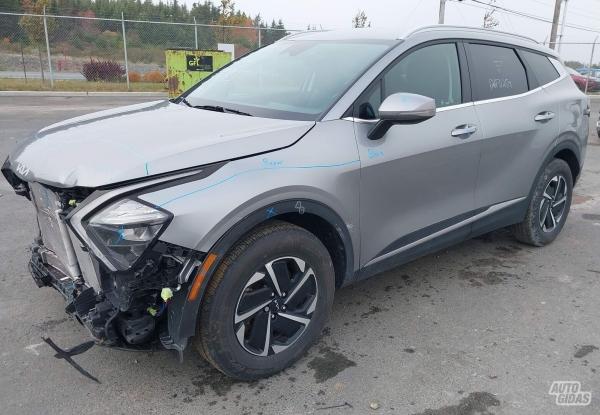 Grey Kia Sportage 2023 in Kaunas, with an engine capacity of 1.60 L and mileage of 34 thousand km for 17650 €, photo 1 on AUTOMOTO.COM.LV