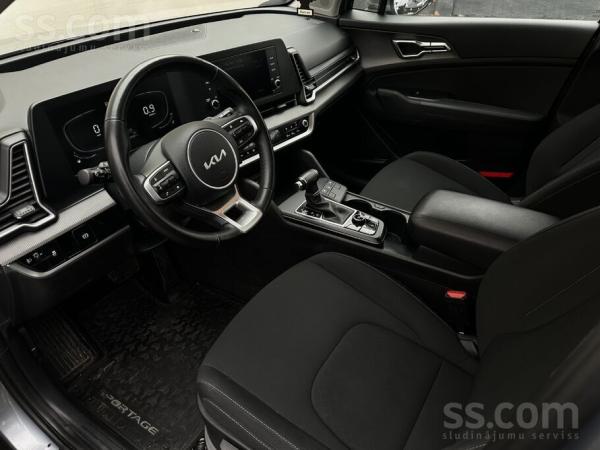 Серый Киа Sportage 2023 в Рига, объемом двигателя 1.60 л и пробегом 95 тыс. км за 20550 €, фото 7 на AUTOMOTO.COM.LV