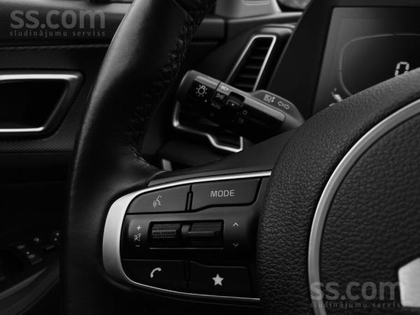 Серый Киа Sportage 2023 в Рига, объемом двигателя 1.60 л и пробегом 95 тыс. км за 20550 €, фото 9 на AUTOMOTO.COM.LV
