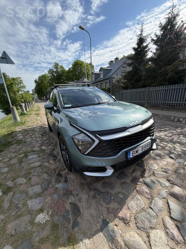 Grey Kia Sportage 2023 in Riga, with an engine capacity of 1.60 L and mileage of 29 thousand km for 30000 €, photo 2 on AUTOMOTO.COM.LV