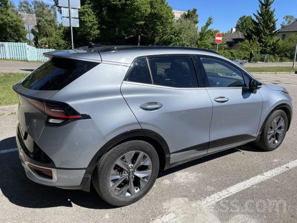 Pelēks Kia Sportage 2023 Rīga, ar dzinēja tilpumu 1.60 L un nobraukumu 42 tūkst. km par 25500 €, foto 3 vietnē AUTOMOTO.COM.LV