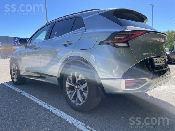 Pelēks Kia Sportage 2023 Rīga, ar dzinēja tilpumu 1.60 L un nobraukumu 42 tūkst. km par 25500 €, foto 4 vietnē AUTOMOTO.COM.LV