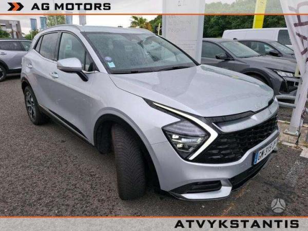 Grey Kia Sportage 2023 in Vilnius, with an engine capacity of 1.60 L and mileage of 154 thousand km for 22900 €, photo 1 on AUTOMOTO.COM.LV