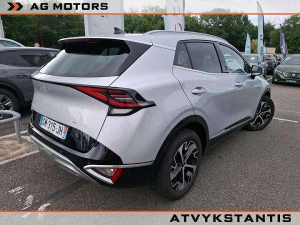 Grey Kia Sportage 2023 in Vilnius, with an engine capacity of 1.60 L and mileage of 154 thousand km for 22900 €, photo 3 on AUTOMOTO.COM.LV