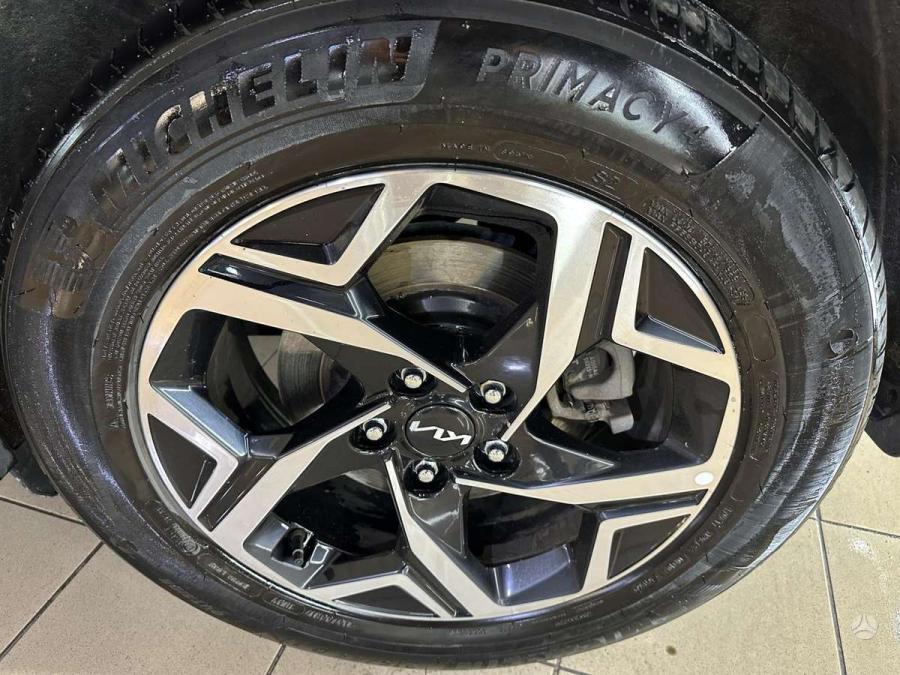 Pelēks Kia Sportage 2023 Viļņa, ar dzinēja tilpumu 1.60 L un nobraukumu 70 tūkst. km par 22500 €, foto 5 vietnē AUTOMOTO.COM.LV