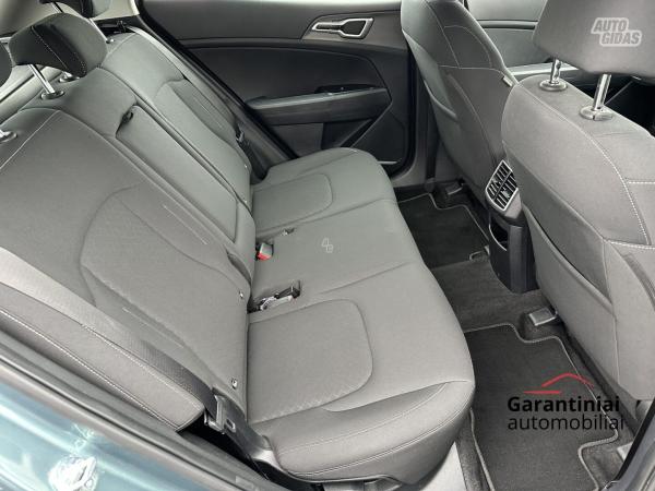 Grey Kia Sportage 2023 in Avizieniai, with an engine capacity of 1.60 L and mileage of 70 thousand km for 22500 €, photo 7 on AUTOMOTO.COM.LV