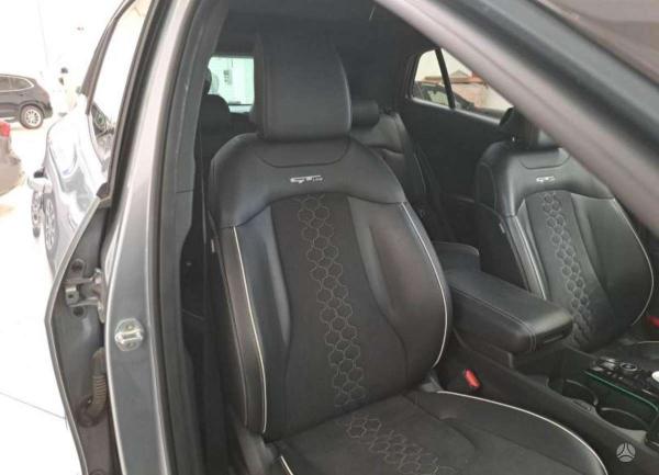 Pelēks Kia Sportage 2023 Viļņa, ar dzinēja tilpumu 1.60 L un nobraukumu 84 tūkst. km par 27990 €, foto 8 vietnē AUTOMOTO.COM.LV