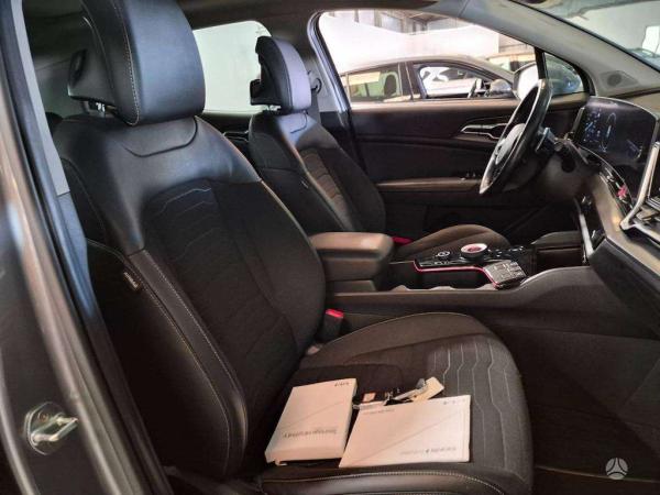 Pelēks Kia Sportage 2023 Viļņa, ar dzinēja tilpumu 1.60 L un nobraukumu 102 tūkst. km par 23990 €, foto 5 vietnē AUTOMOTO.COM.LV