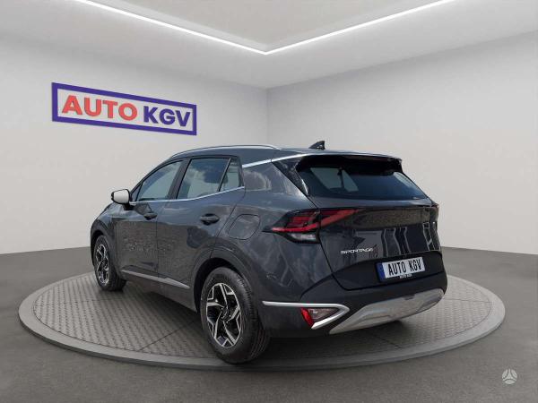 Grey Kia Sportage 2023 in Kaunas, with an engine capacity of 1.60 L and mileage of 46 thousand km for 22999 €, photo 3 on AUTOMOTO.COM.LV