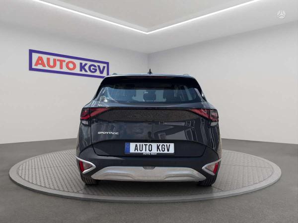 Grey Kia Sportage 2023 in Kaunas, with an engine capacity of 1.60 L and mileage of 46 thousand km for 22999 €, photo 4 on AUTOMOTO.COM.LV