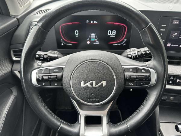 Grey Kia Sportage 2023 in Vilnius, with an engine capacity of 1.60 L and mileage of 95 thousand km for 21950 €, photo 7 on AUTOMOTO.COM.LV