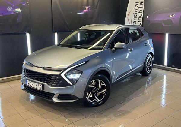 Grey Kia Sportage 2023 in Vilnius, with an engine capacity of 1.60 L and mileage of 98 thousand km for 21500 €, photo 1 on AUTOMOTO.COM.LV